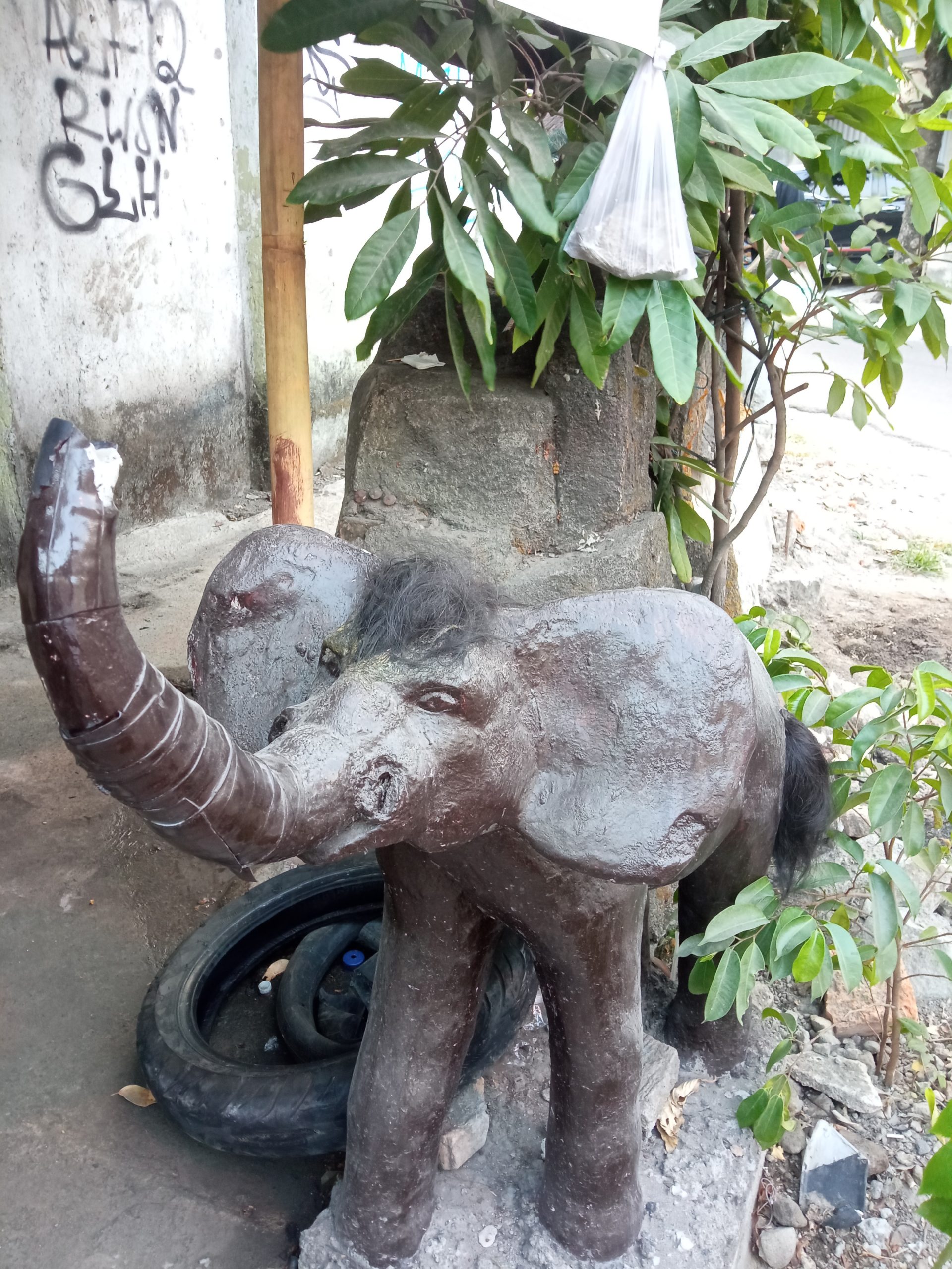 Telusur Gajah Bersama Gang-gangan dalam Kemeriahan Acara Patjar Merah ...